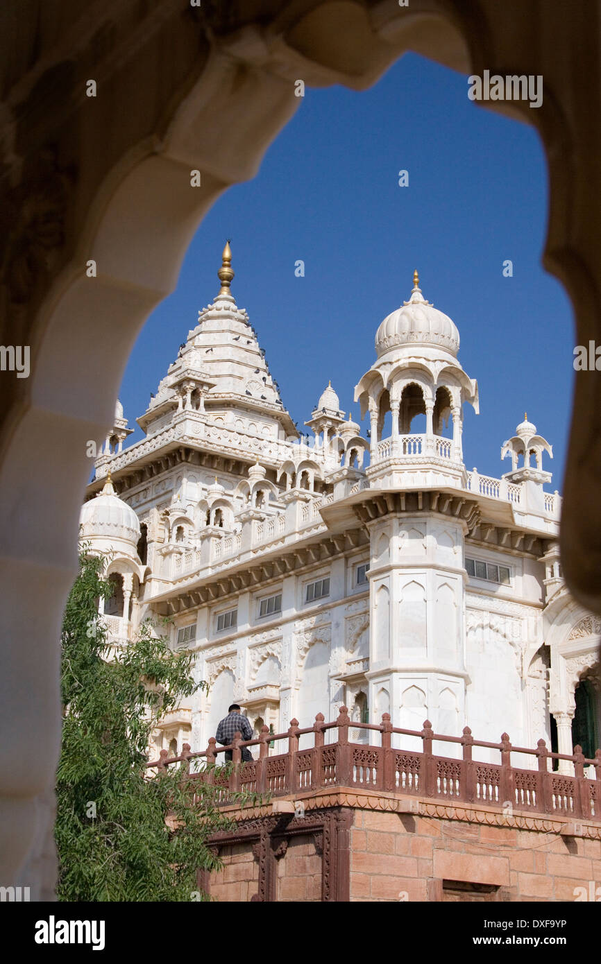 Jaswant Thada - The Cenotaph of Maharaja Jaswant Singh the Second ...