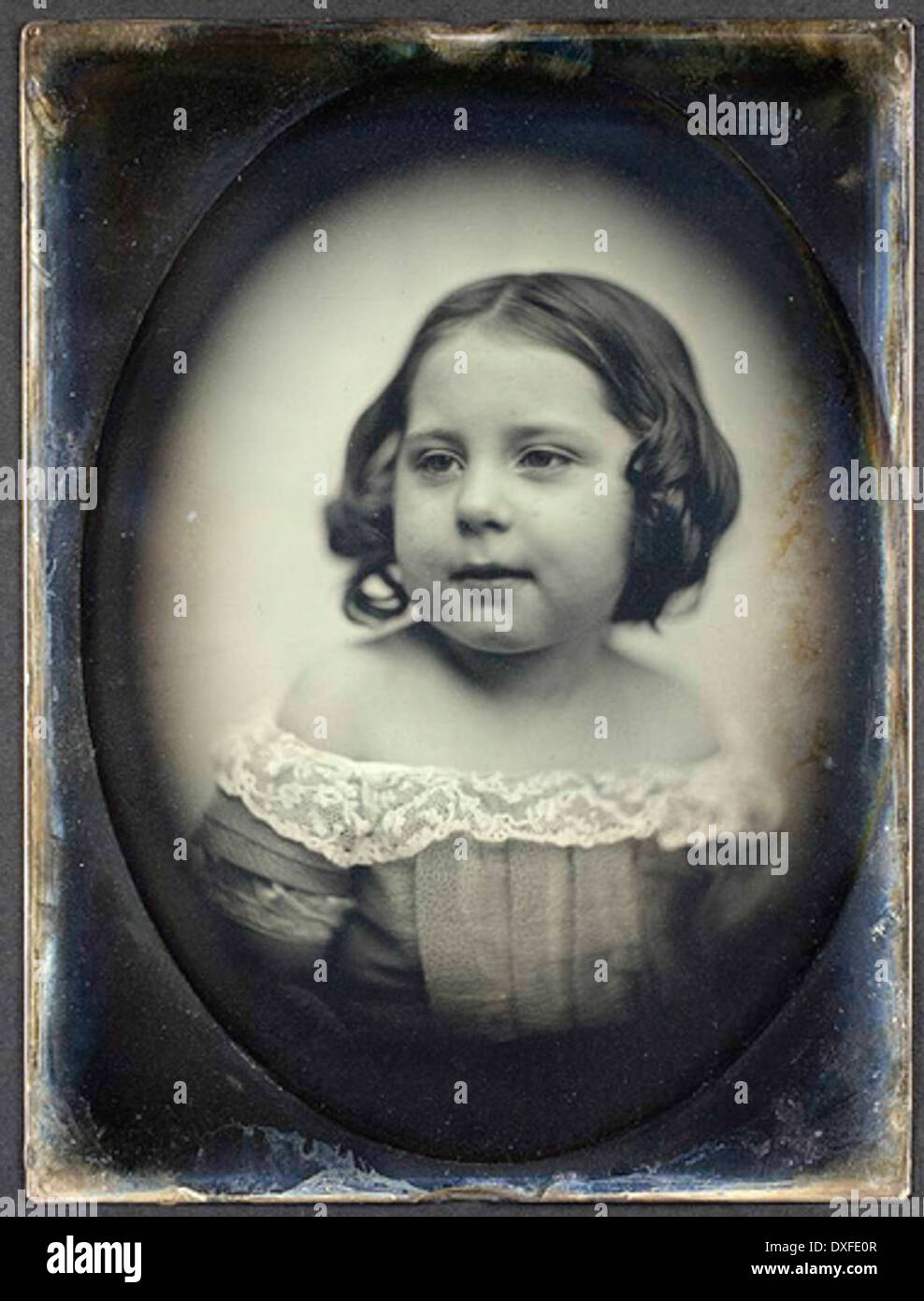 Girl unidentified hi-res stock photography and images - Alamy