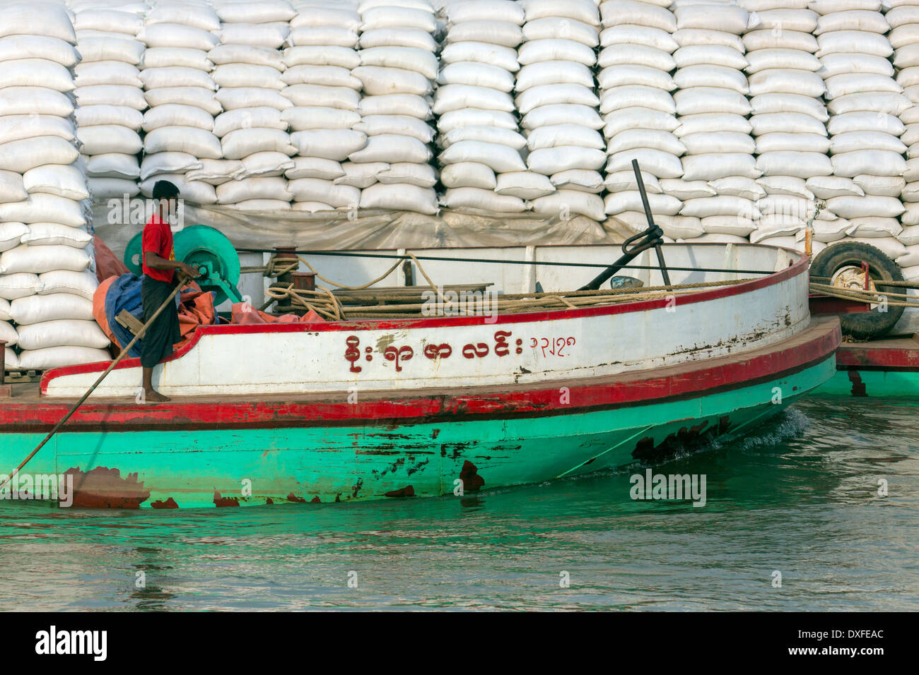 River traffic on the Irrawaddy River (Ayeyarwaddy River) in Myanmar ...
