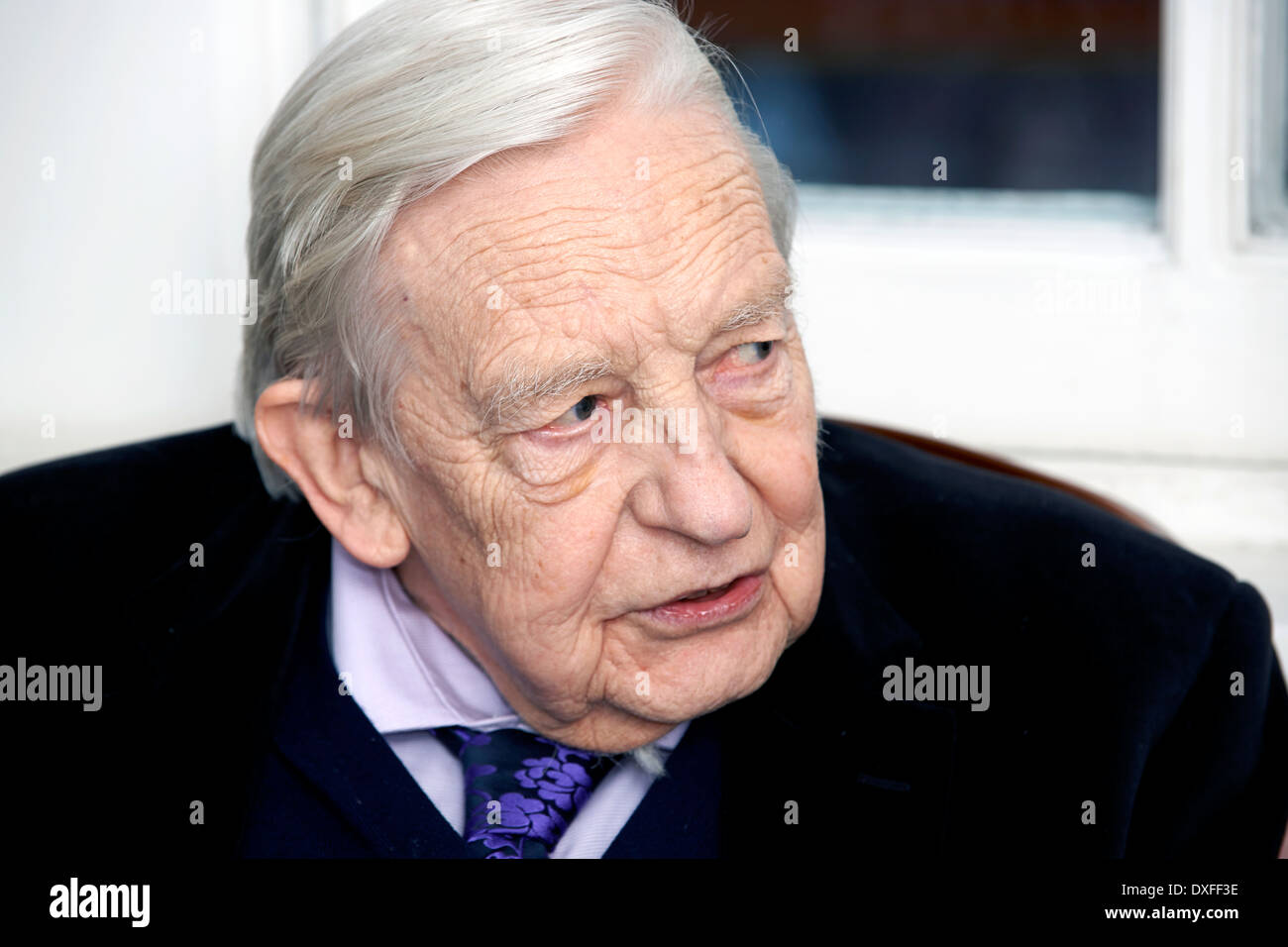 Peter Lewis, Mr Showbiz Stock Photo - Alamy