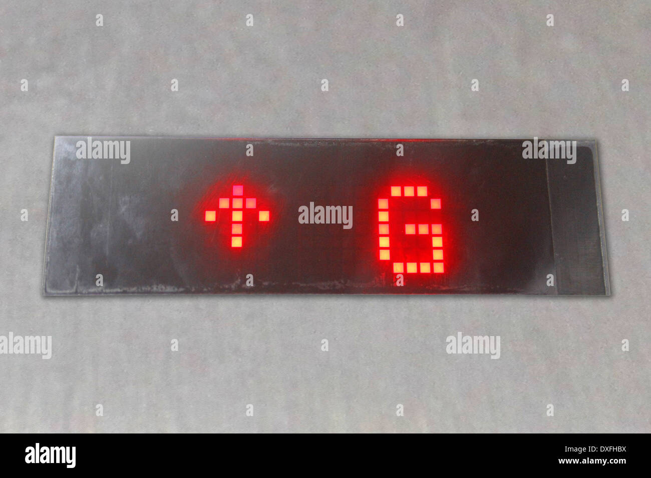 Elevator floor display hi-res stock photography and images - Alamy