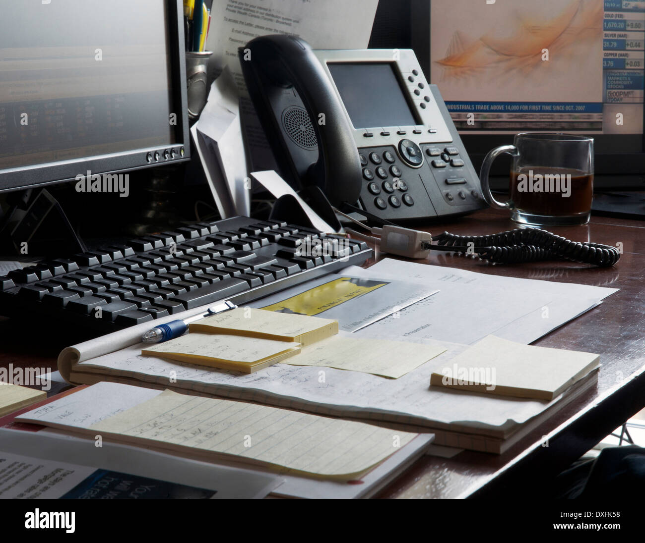 Organized Office Desk Stock Photo - Alamy