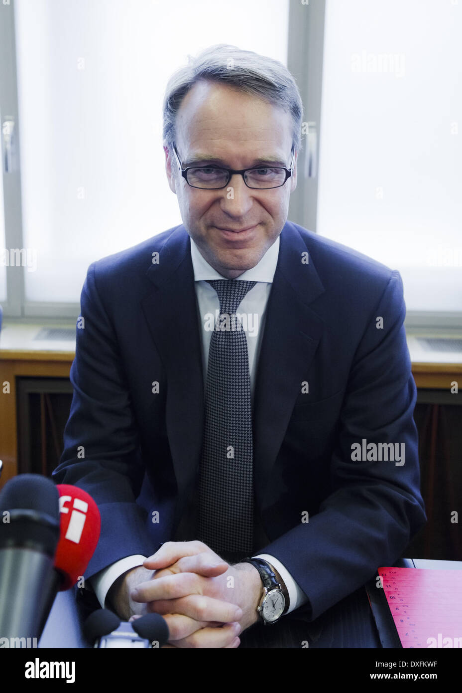 Berlin, Germany. 25th Mar, 2014. Press Talk between VAP members and Dr ...