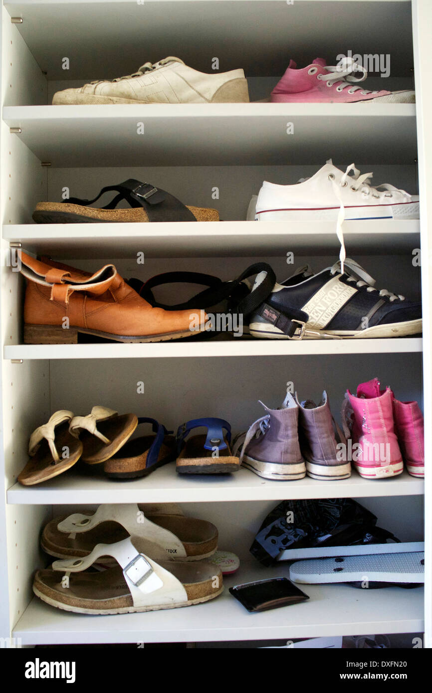 Messy closet hi-res stock photography and images - Alamy