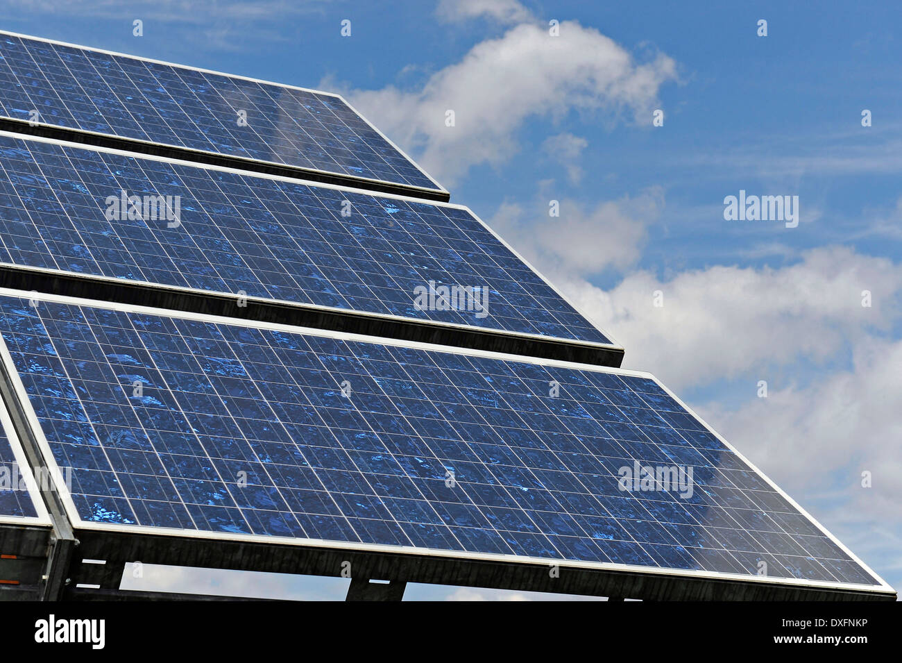 Open panels hi-res stock photography and images - Alamy