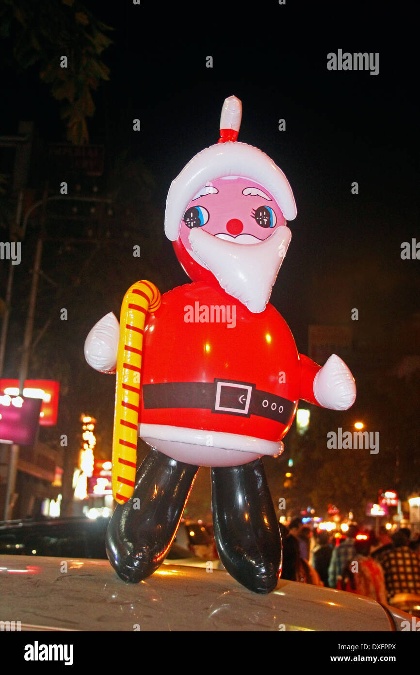 Cartoon amazed santa claus hi-res stock photography and images - Alamy