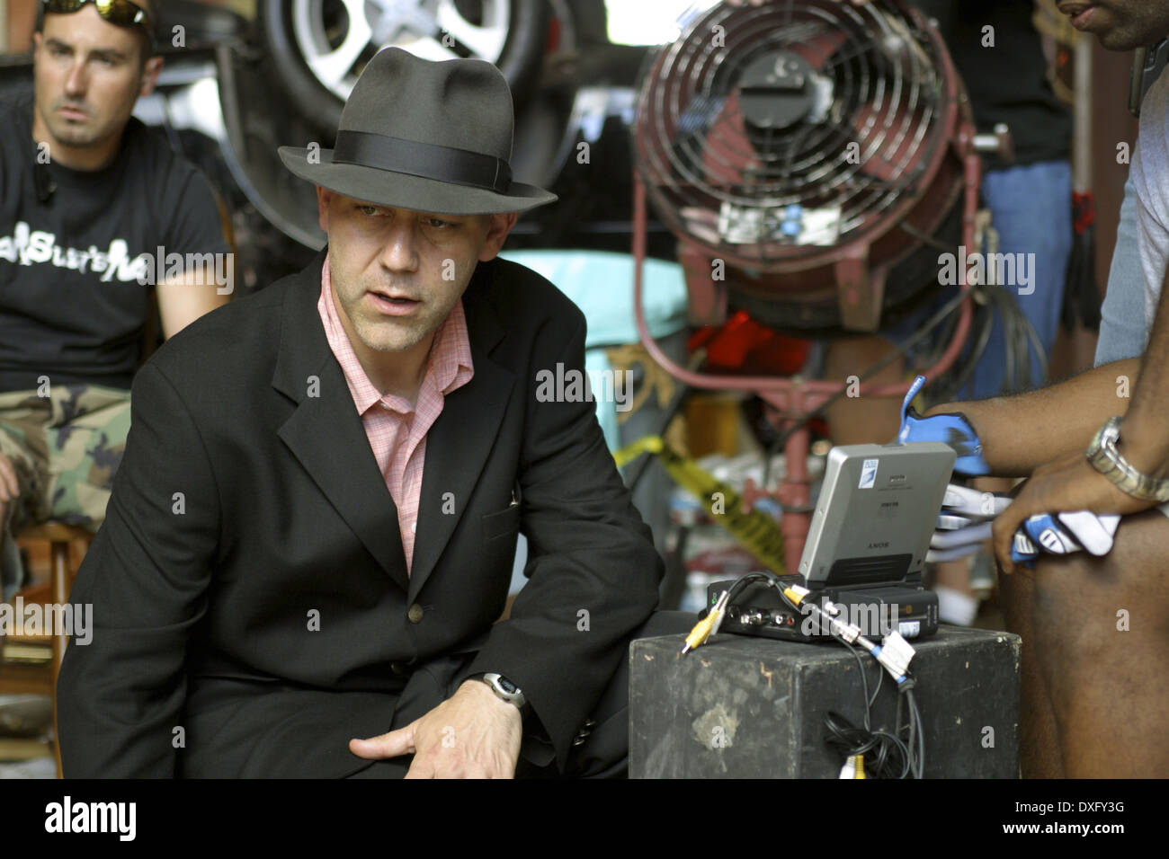 Sam raimi sam raimi shooting picture hi-res stock photography and ...