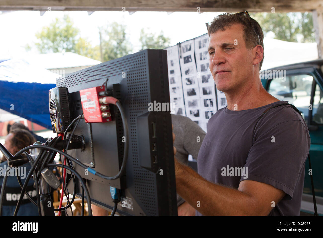 On the homefront hi-res stock photography and images - Alamy