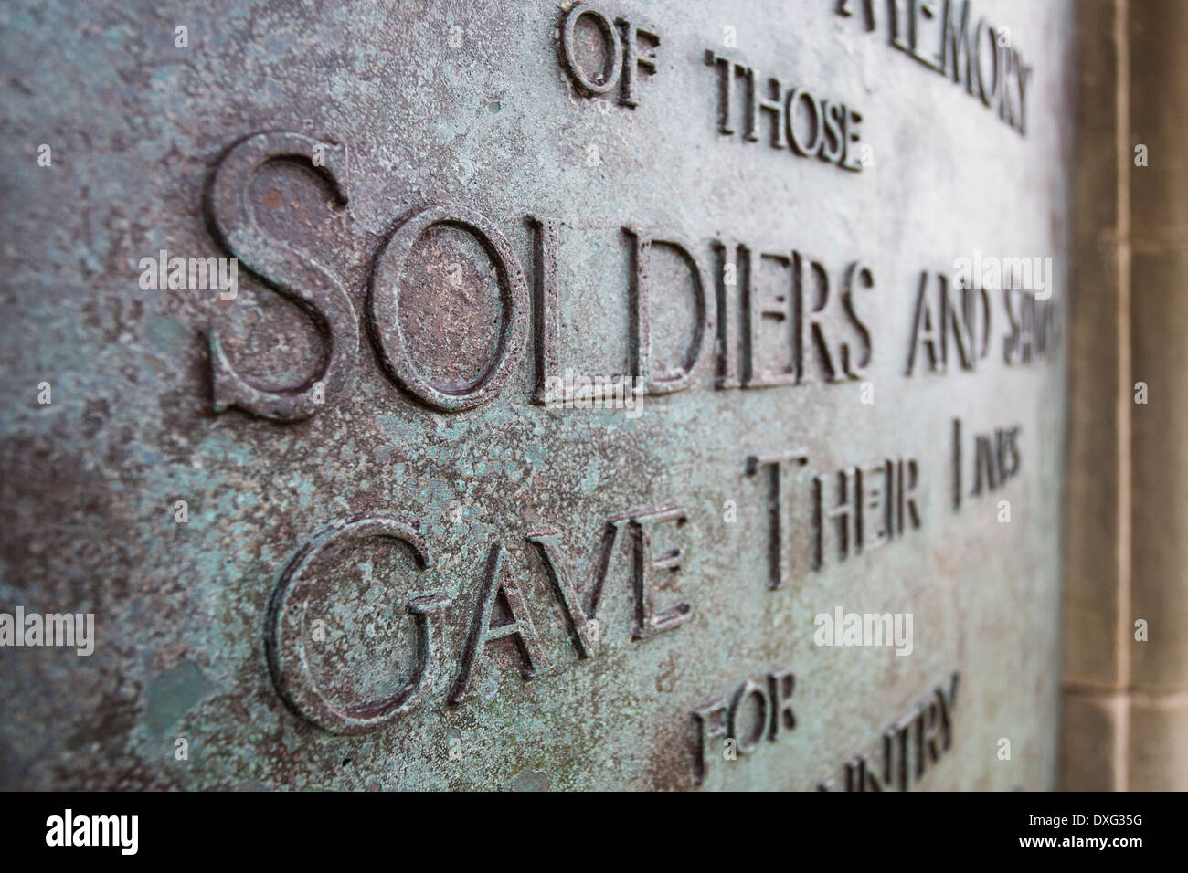 Plaque memorial monument dedication hi-res stock photography and images ...