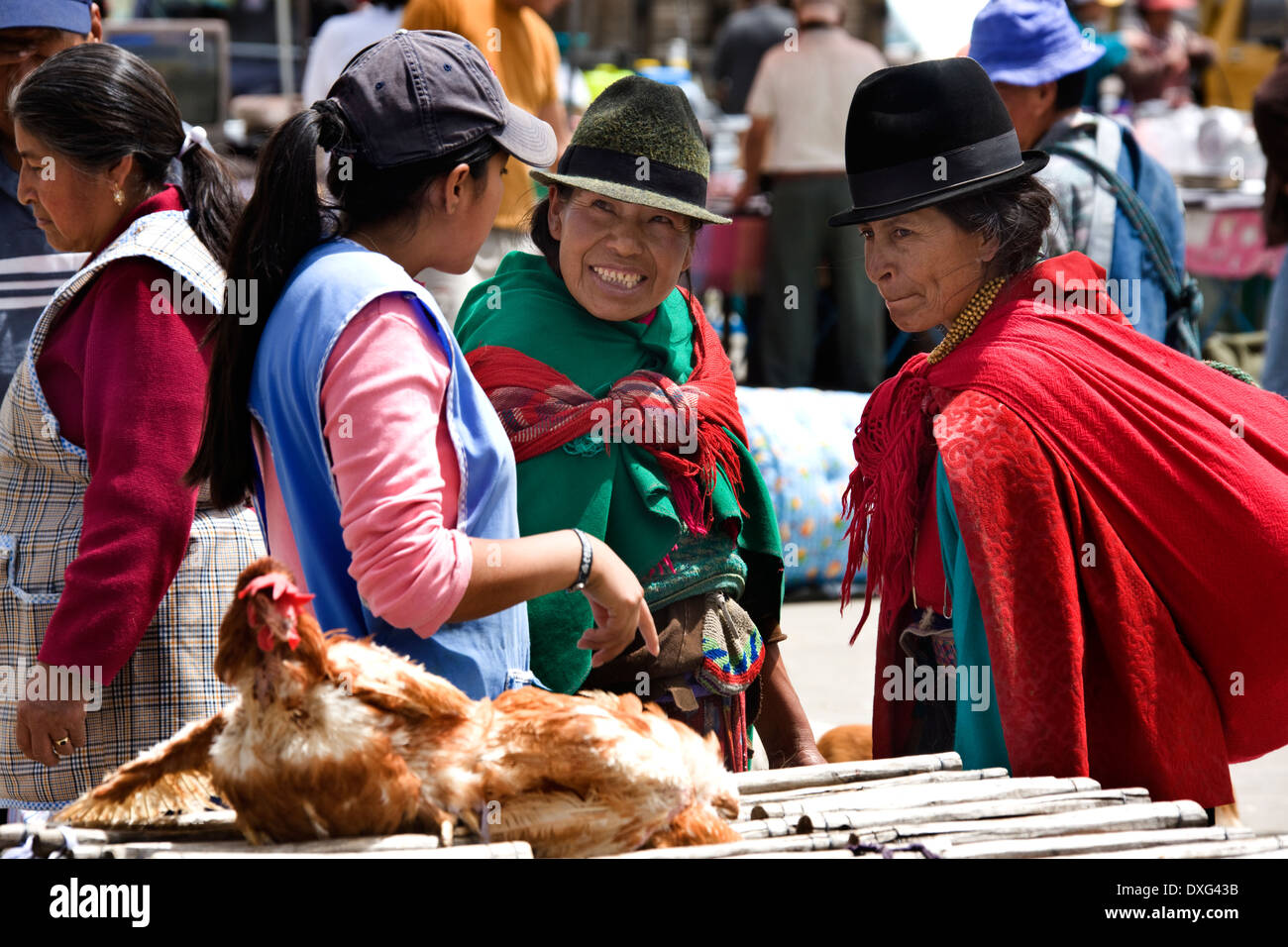 Ecuador women hi-res stock photography and images - Alamy