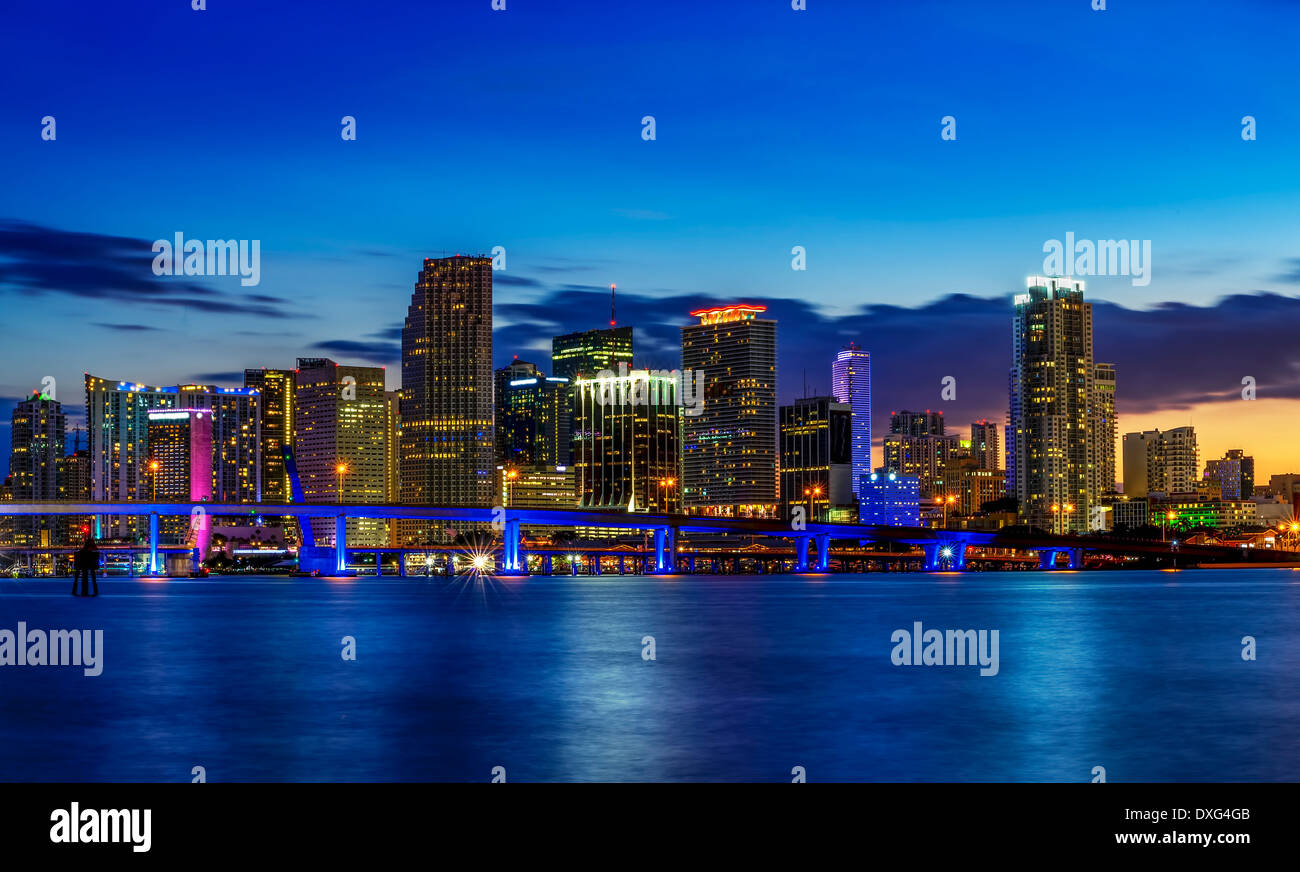 Downtown miami view skyscrapers night hi-res stock photography and ...