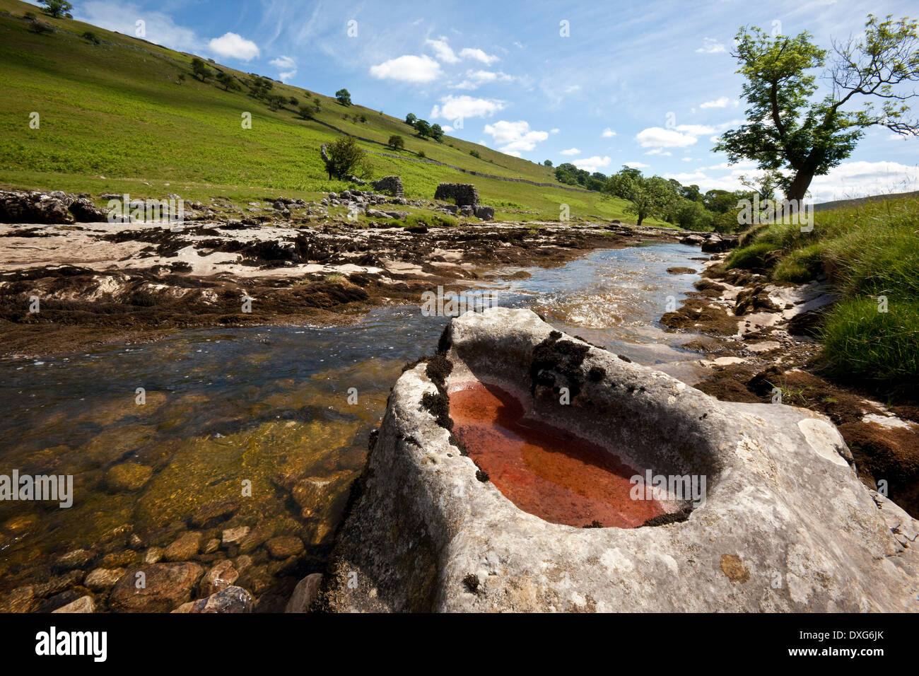 The River Wharf in Langstrothdale in the Yorkshire Dales National Park ...