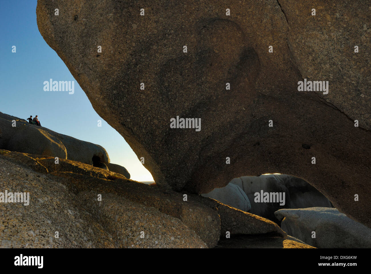 Granite rock formation at Llandudno beach, Cape Town Stock Photo - Alamy