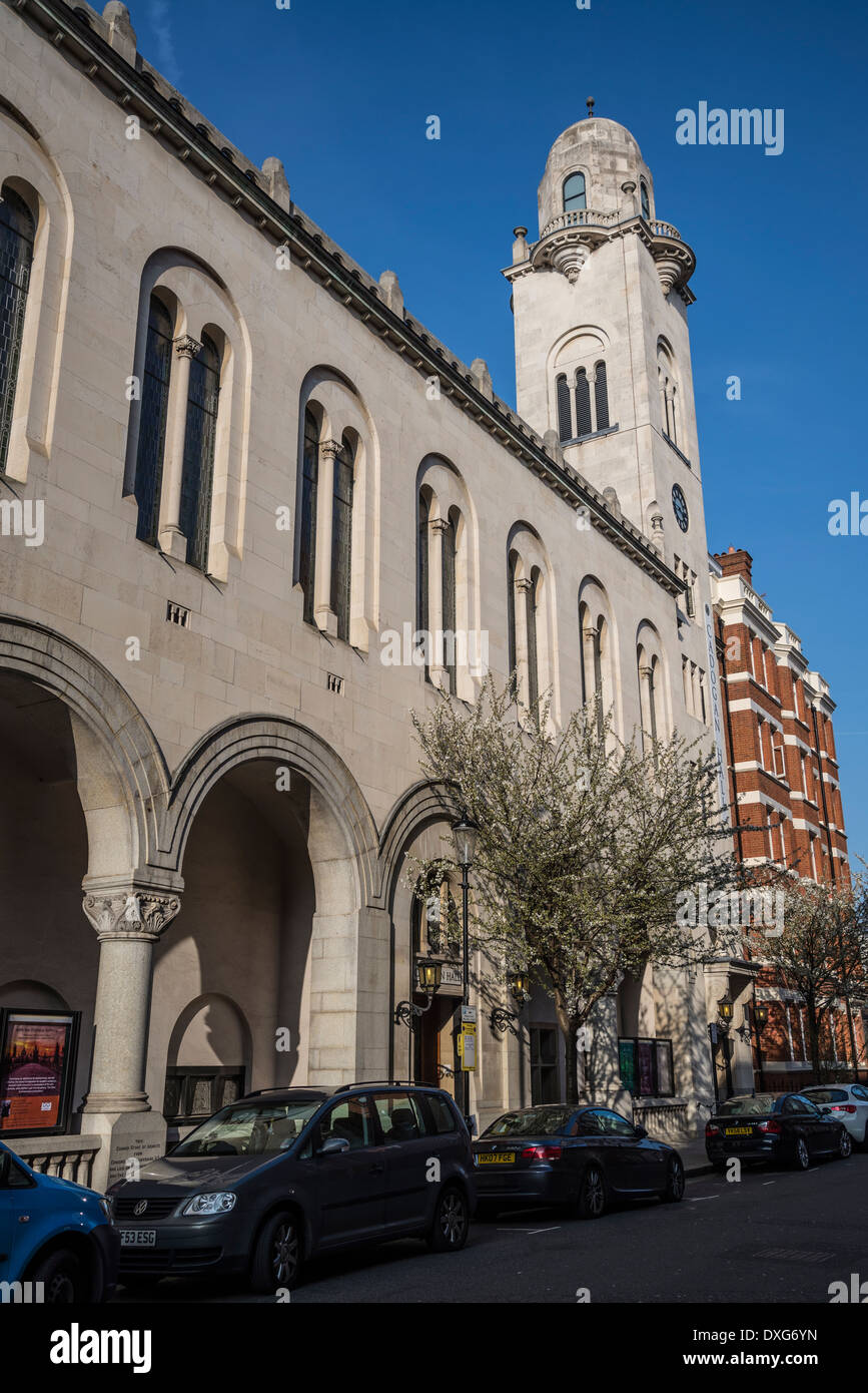 Cadogan High Resolution Stock Photography and Images - Alamy