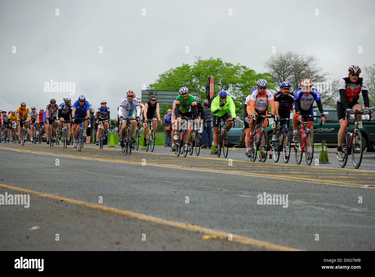 Amashova Cycle Race between Pietermaritzburg and Durban; riders passing ...