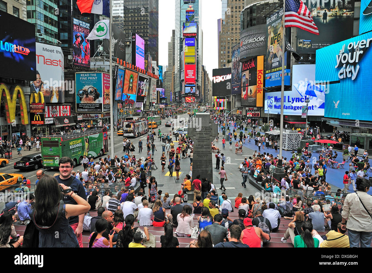 Father Francis D Duffy Statue And Duffy Square Times Square Midtown