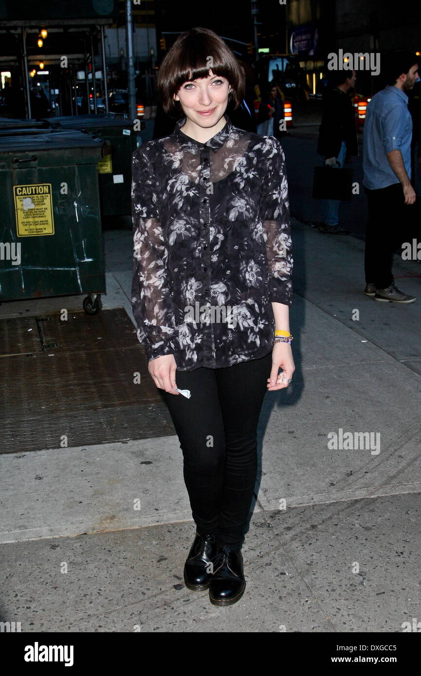 Elena Tonra of Daughter 'The Late Show with David Letterman' held at ...