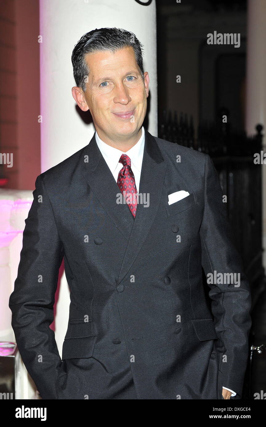 Stefano Tonchi Jimmy Choo & W Magazine host a dinner in honor of Artist ...