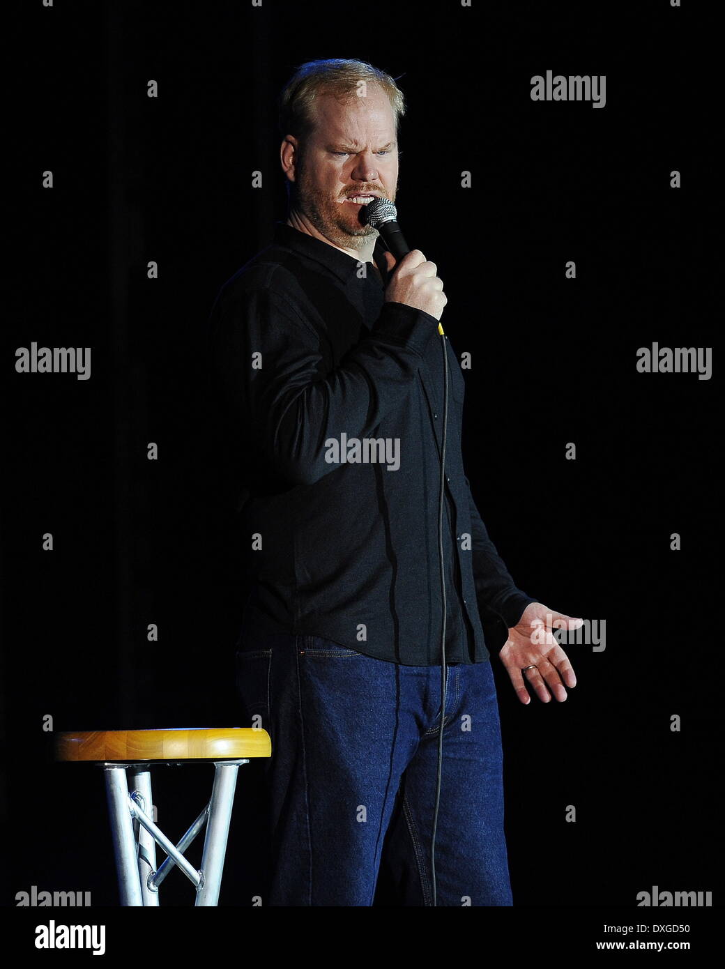 Jim gaffigan hi-res stock photography and images - Alamy