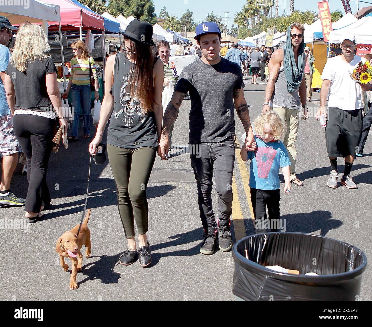 Meagan Camper, Pete Wentz and Bronx Mowgli Wentz Pete Wentz takes his ...