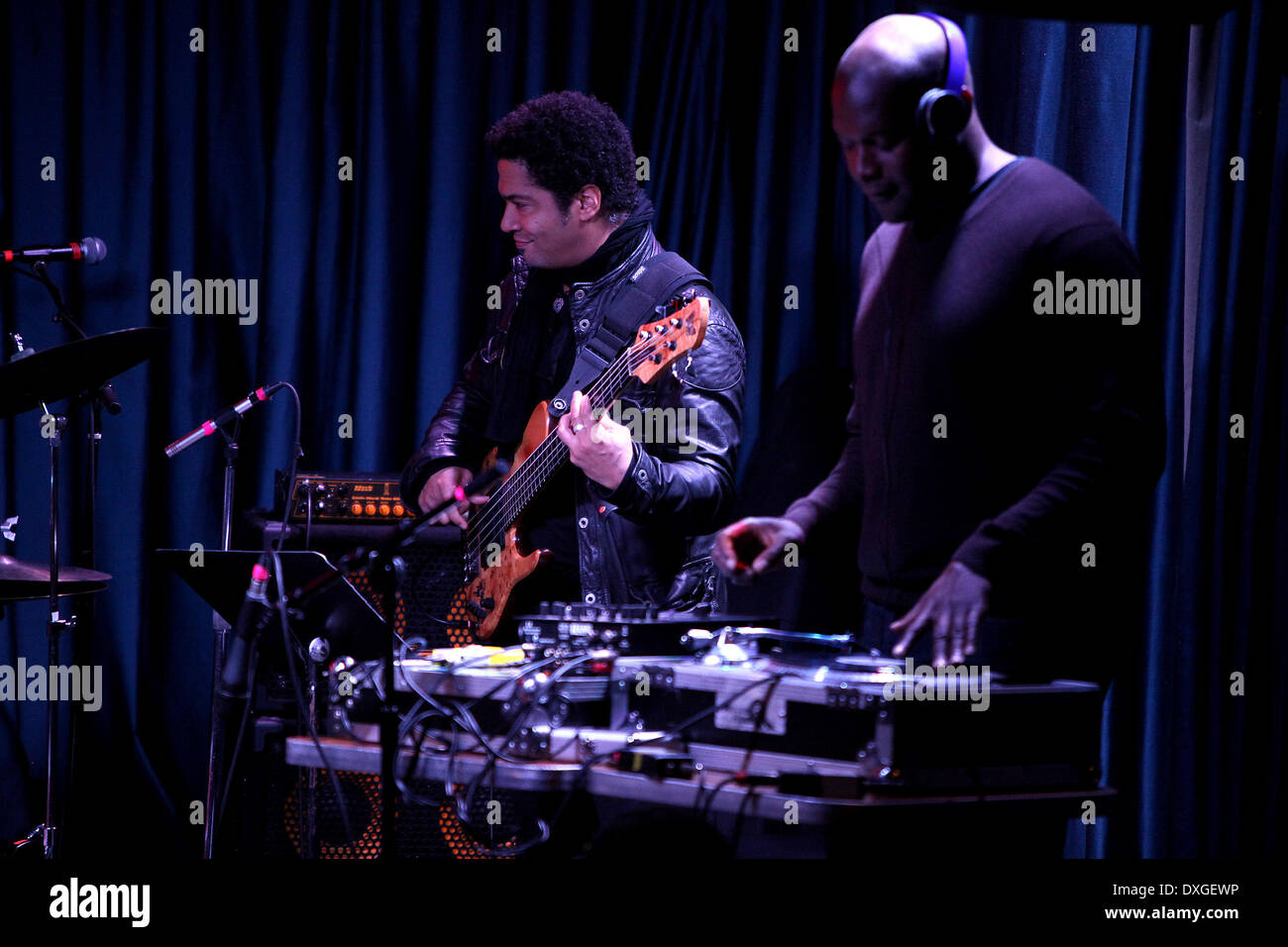 Matt garrison hi-res stock photography and images - Alamy