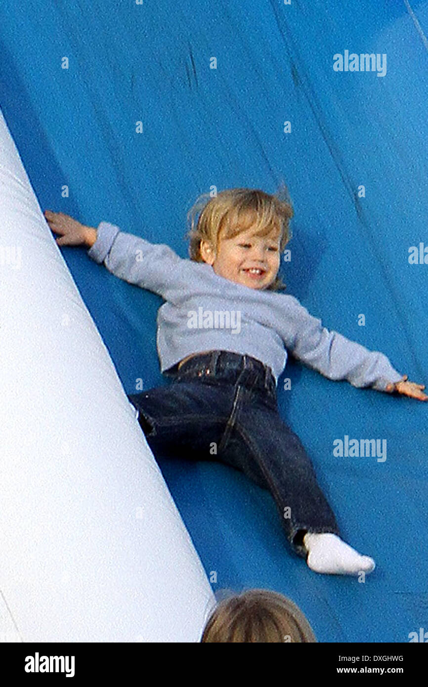 Theodore Hayes MacArthur Actress Ali Larter seen with her husband Hayes ...
