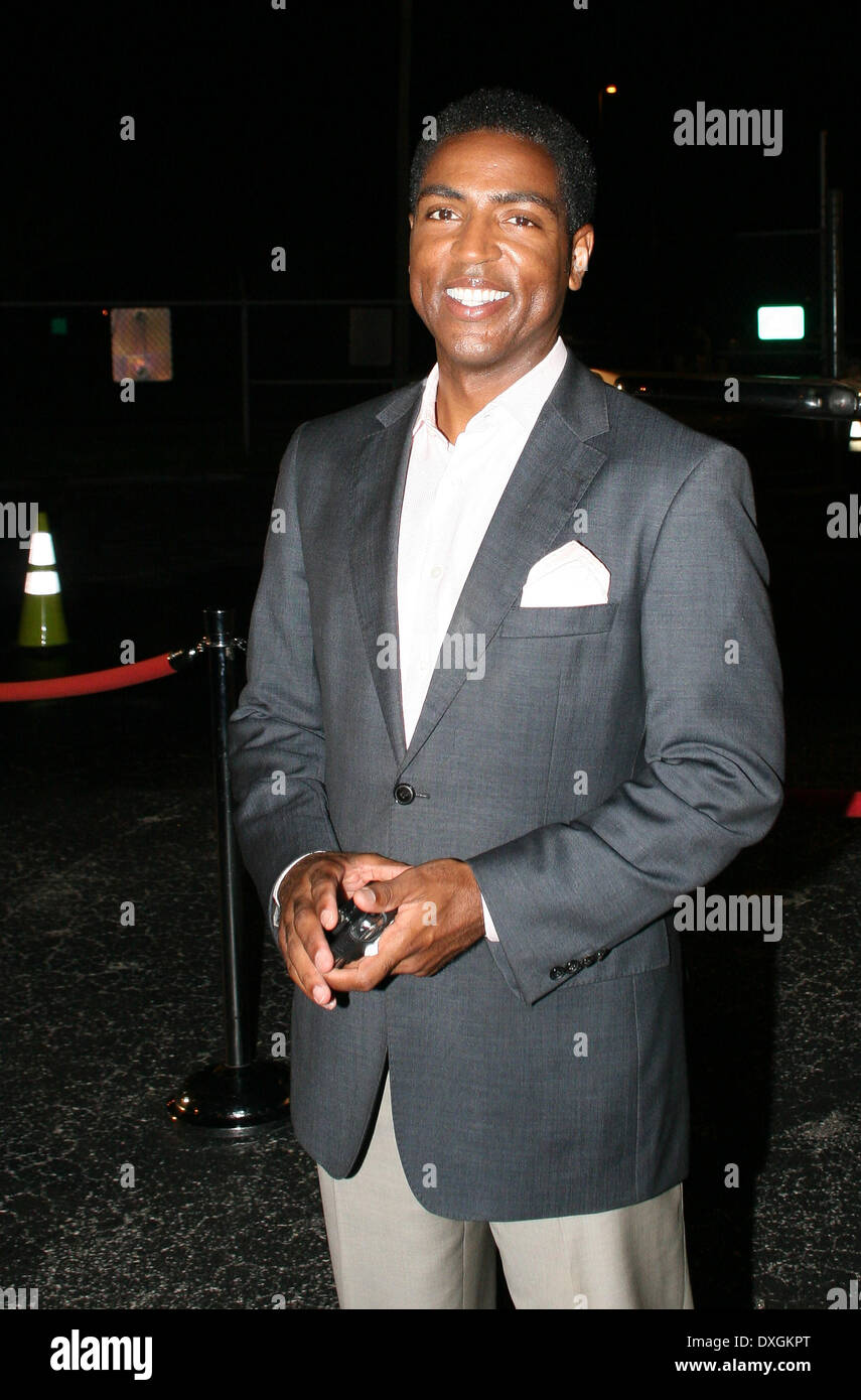 Calvin Hughes The Art of Transformation with En Vogue at the Opa-locka ...