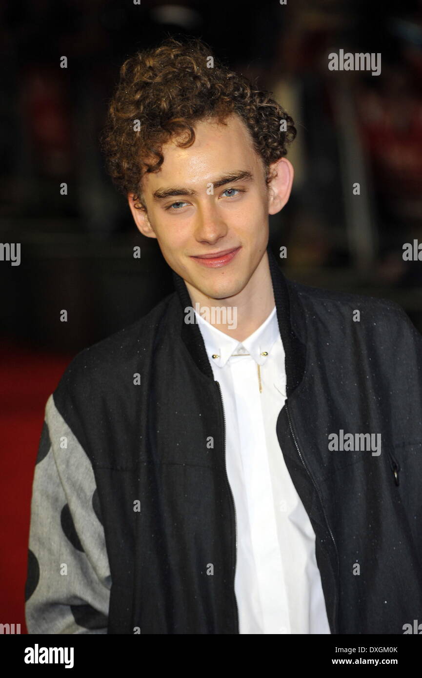 Olly alexander hi-res stock photography and images - Alamy