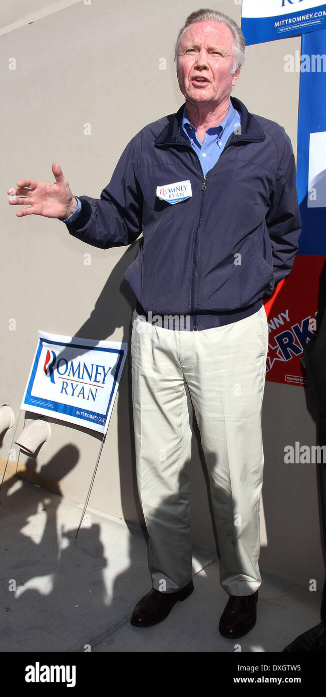 Jon Voight Celebrities stump for Republican presidential candidate Mitt ...