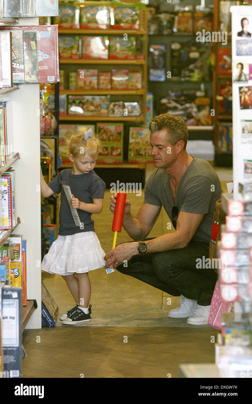 Eric Dane and daughter Billie Beatrice Dane go shopping together at a ...