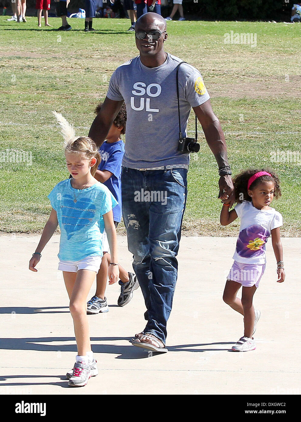 Leni Samuel, Seal and Lou Samuel Seal at a park in Brentwood to watch ...