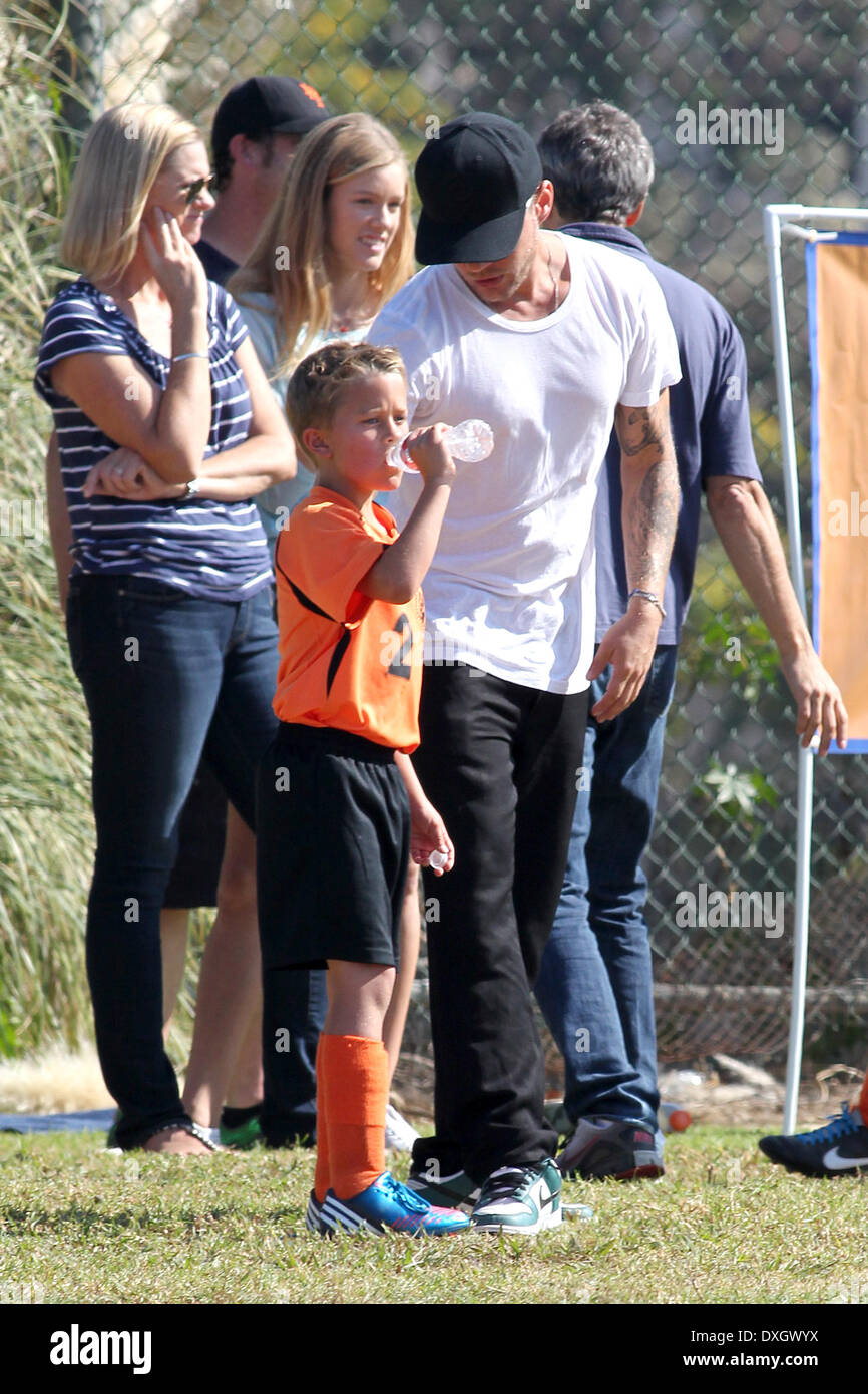 Deacon Phillippe and Ryan Phillippe Ryan Phillippe at a park in ...