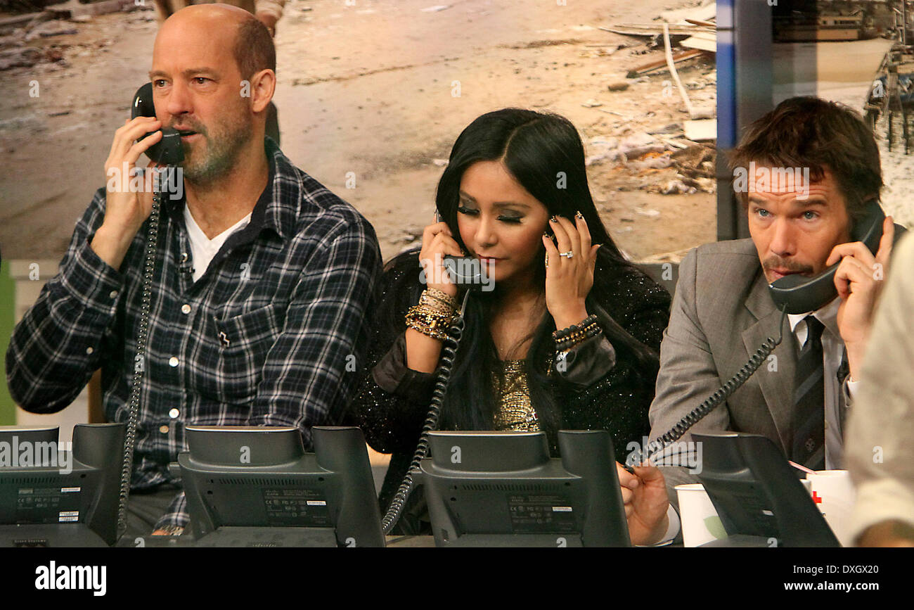 Anthony Edwards, NIcole 'Snooki' Polizzi, and Ethan Hawke Celebrities ...