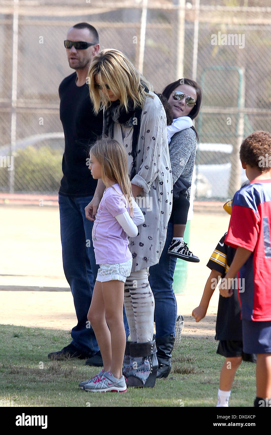 Martin Kristen, Leni Samuel and Heidi Klum Heidi Klum goes to her son's ...