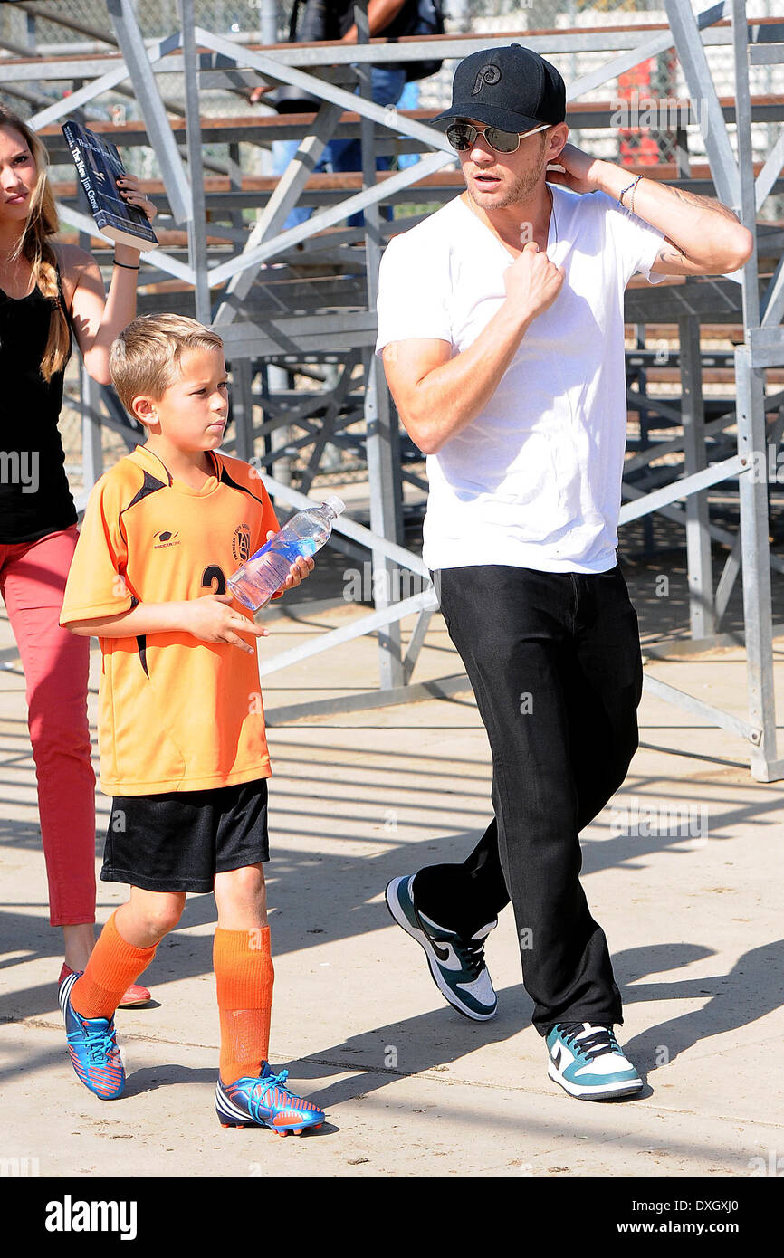 Paulina Slagter, Deacon Phillippe, and Ryan Phillippe Ryan Phillippe at ...