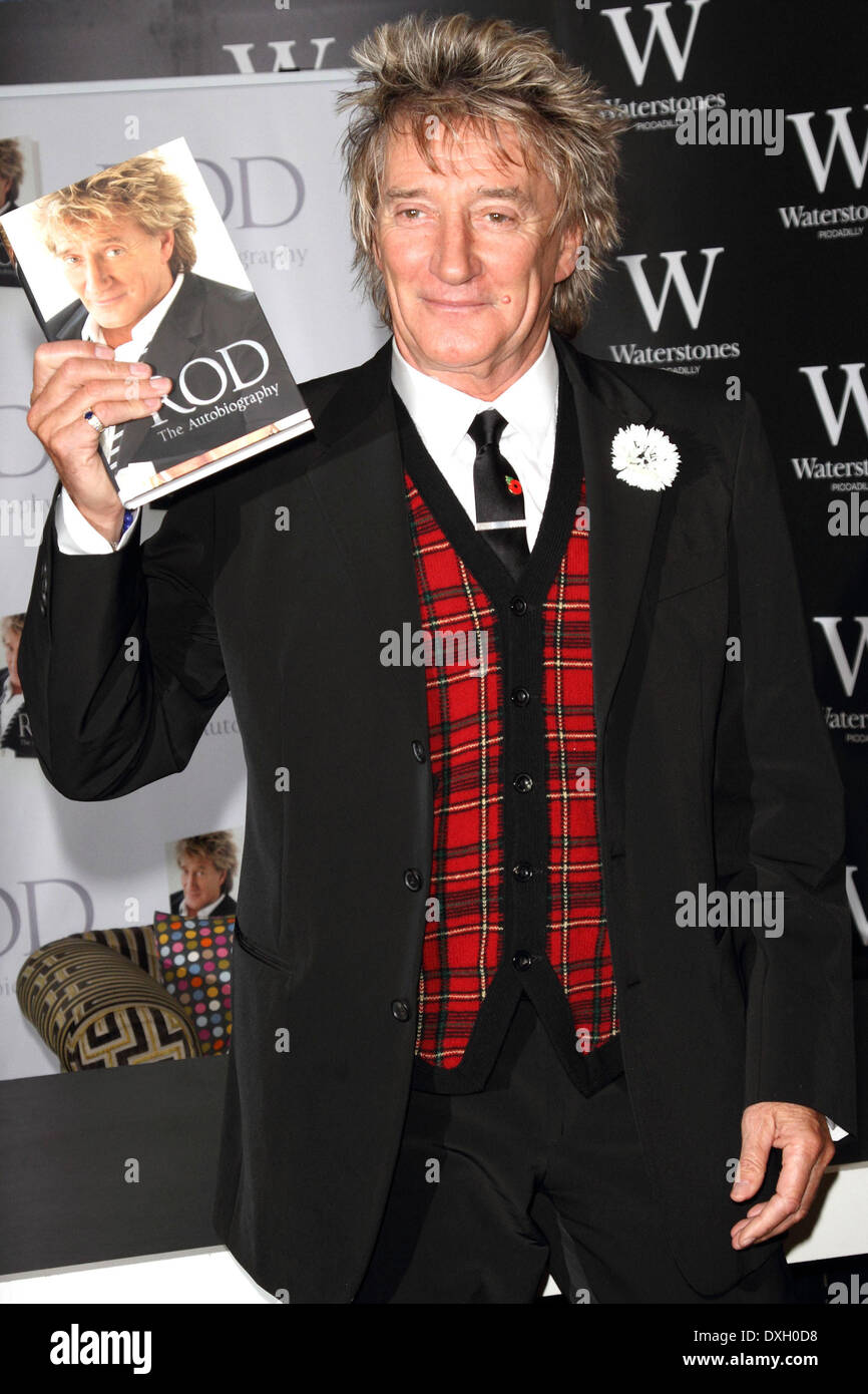 Rod Stewart Signs copies of his book 'Rod: The Autobiography' at ...