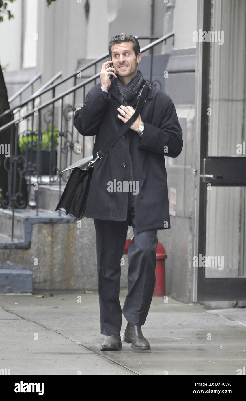 Jason Hoppy and his wife out and about in Manhattan Featuring: Jason ...