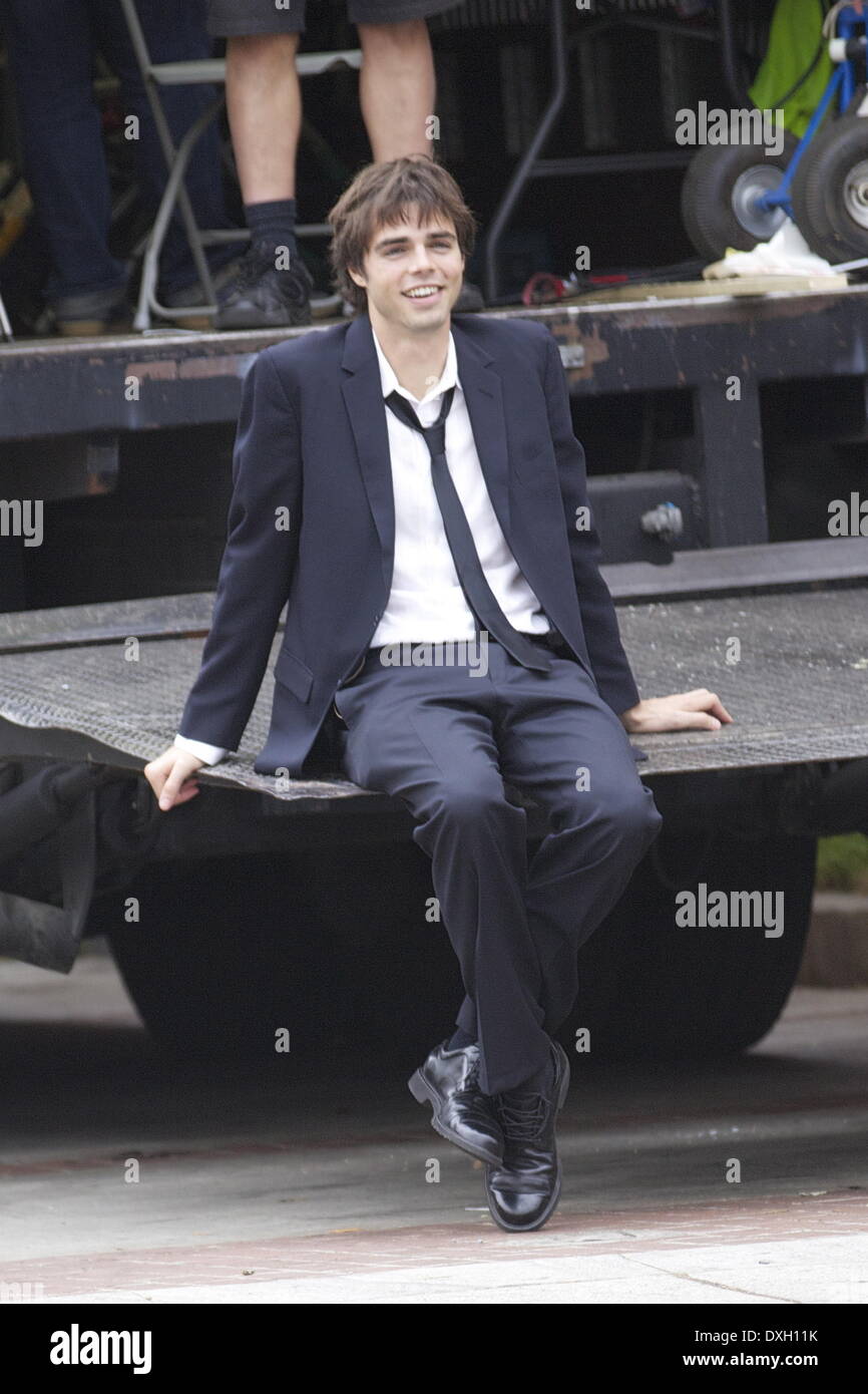 Reid Ewing Cast members from 'Modern Family' filming on location in ...