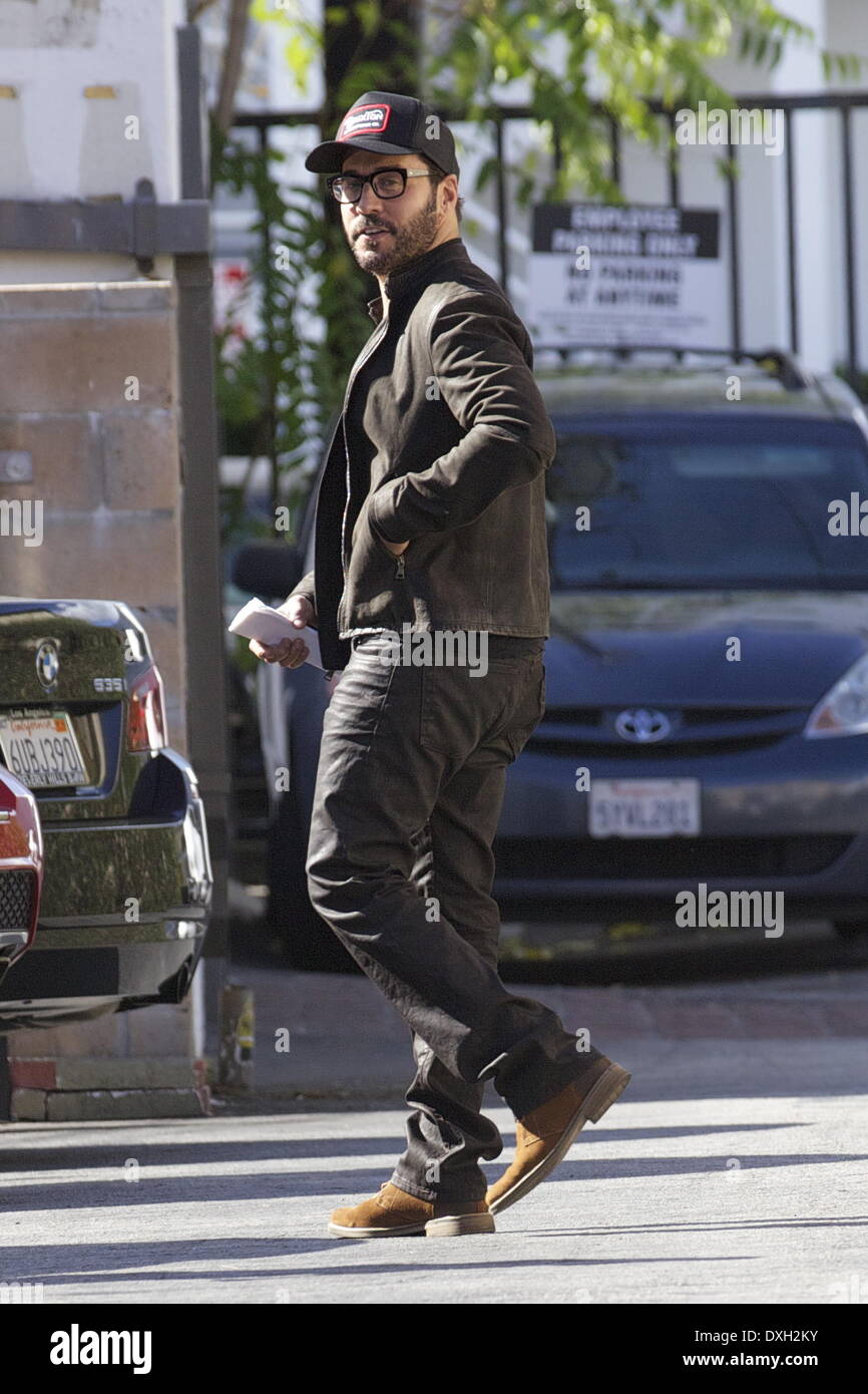 Actor Jeremy Piven and a friend have lunch in Sherman Oaks Los Angeles ...