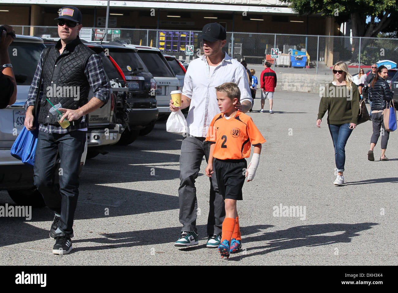 Jim Toth, Ryan Phillippe, Deacon Phillippe and Reese Witherspoon leave ...