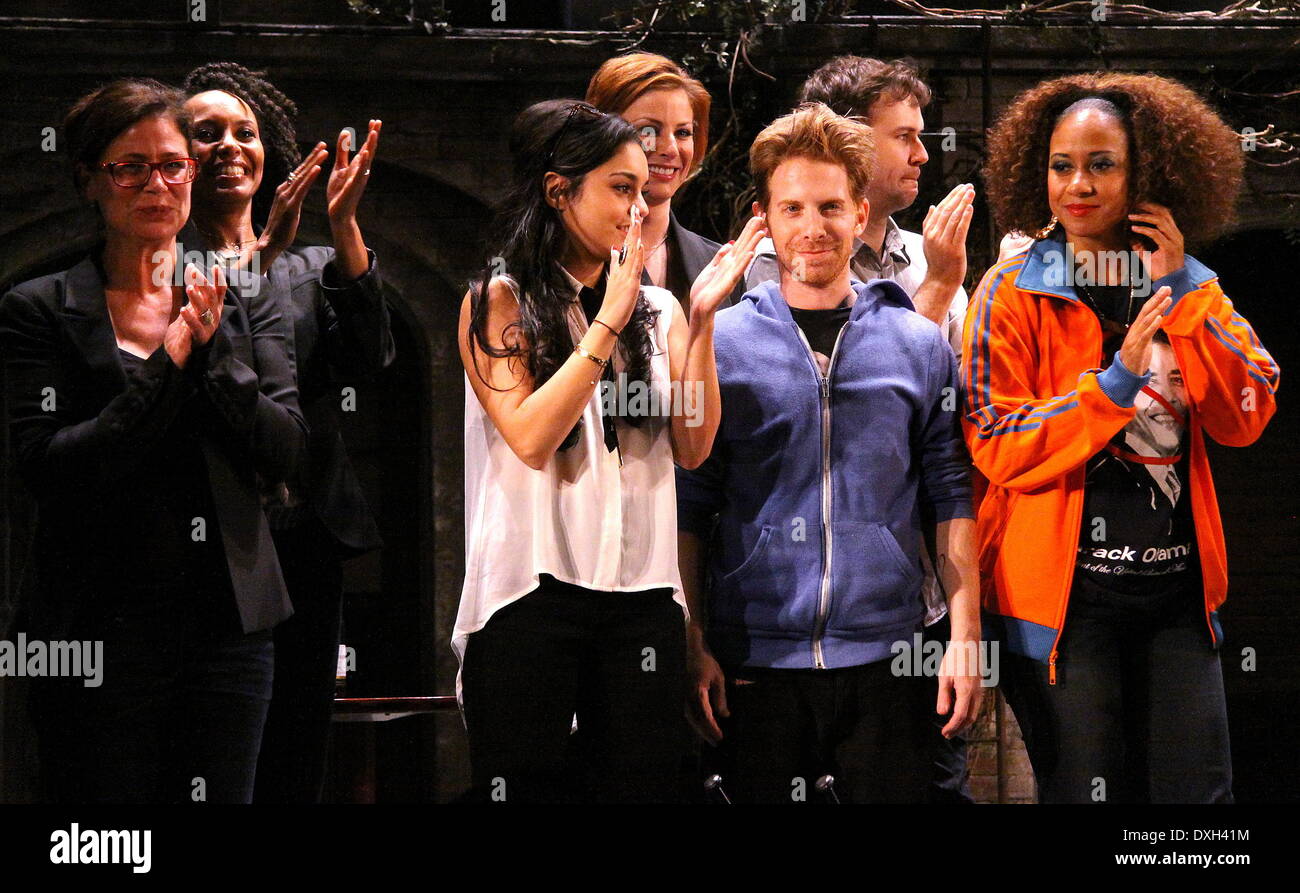 Maura Tierney, Eisa Davis, Vanessa Hudgens, Diane Neal, Seth Green ...
