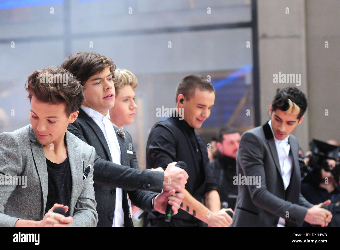 One Direction' performing live on the 'Today' show in New York City ...
