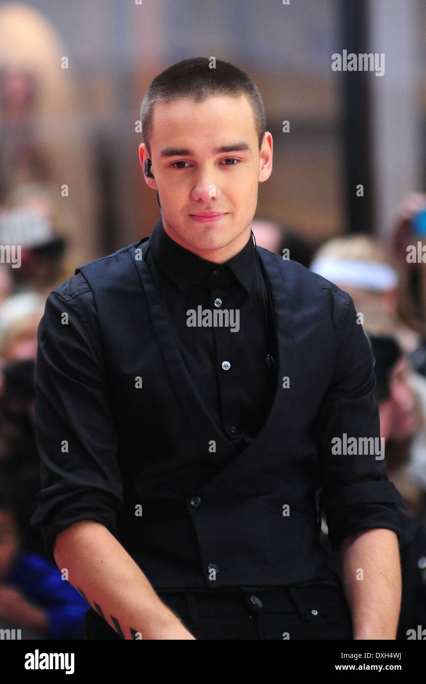 Liam Payne 'One Direction' performing live on the 'Today' show in New ...