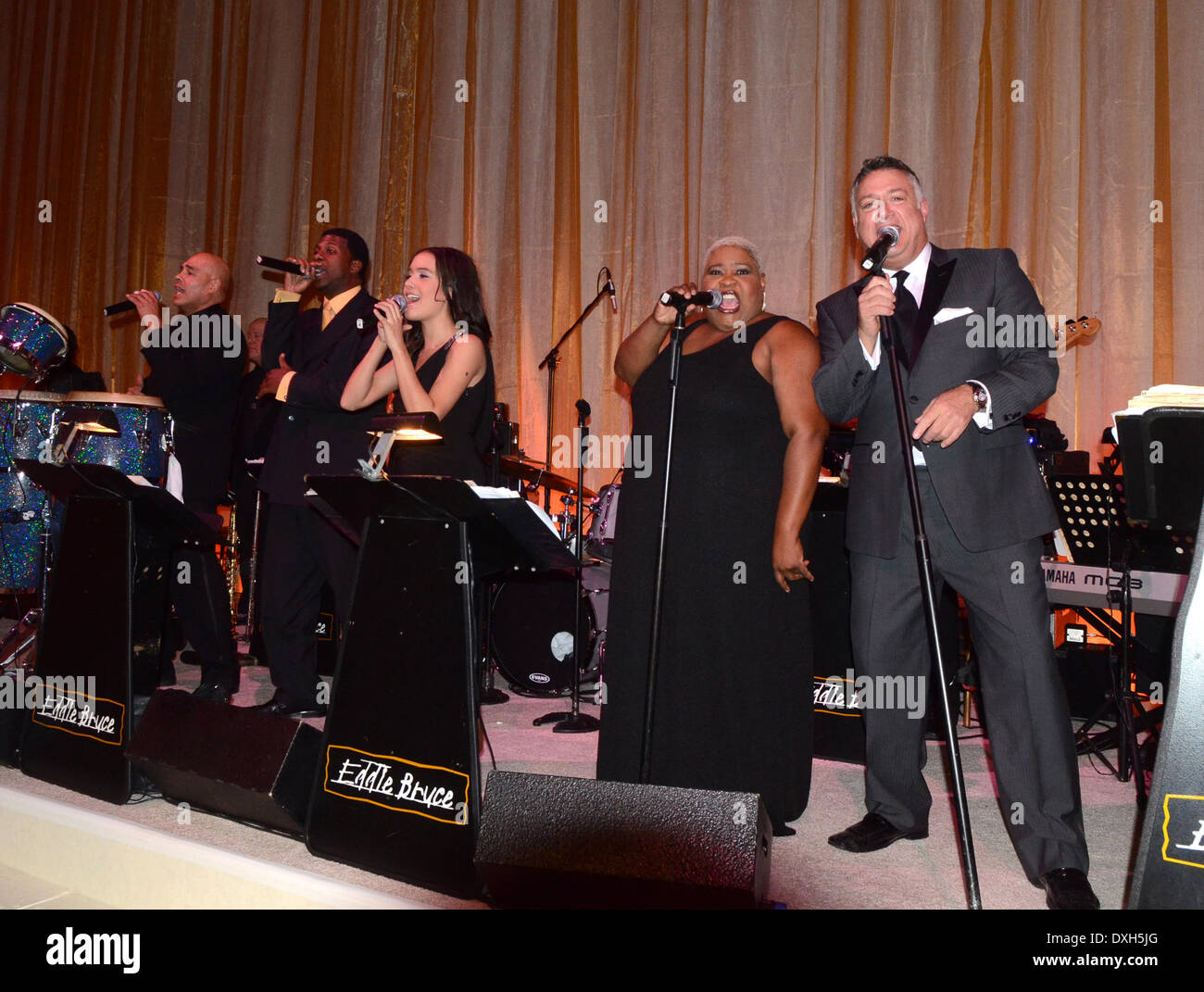 Eddie Bruce Band The wedding of Maria Papadakis and Brendan Kent held ...