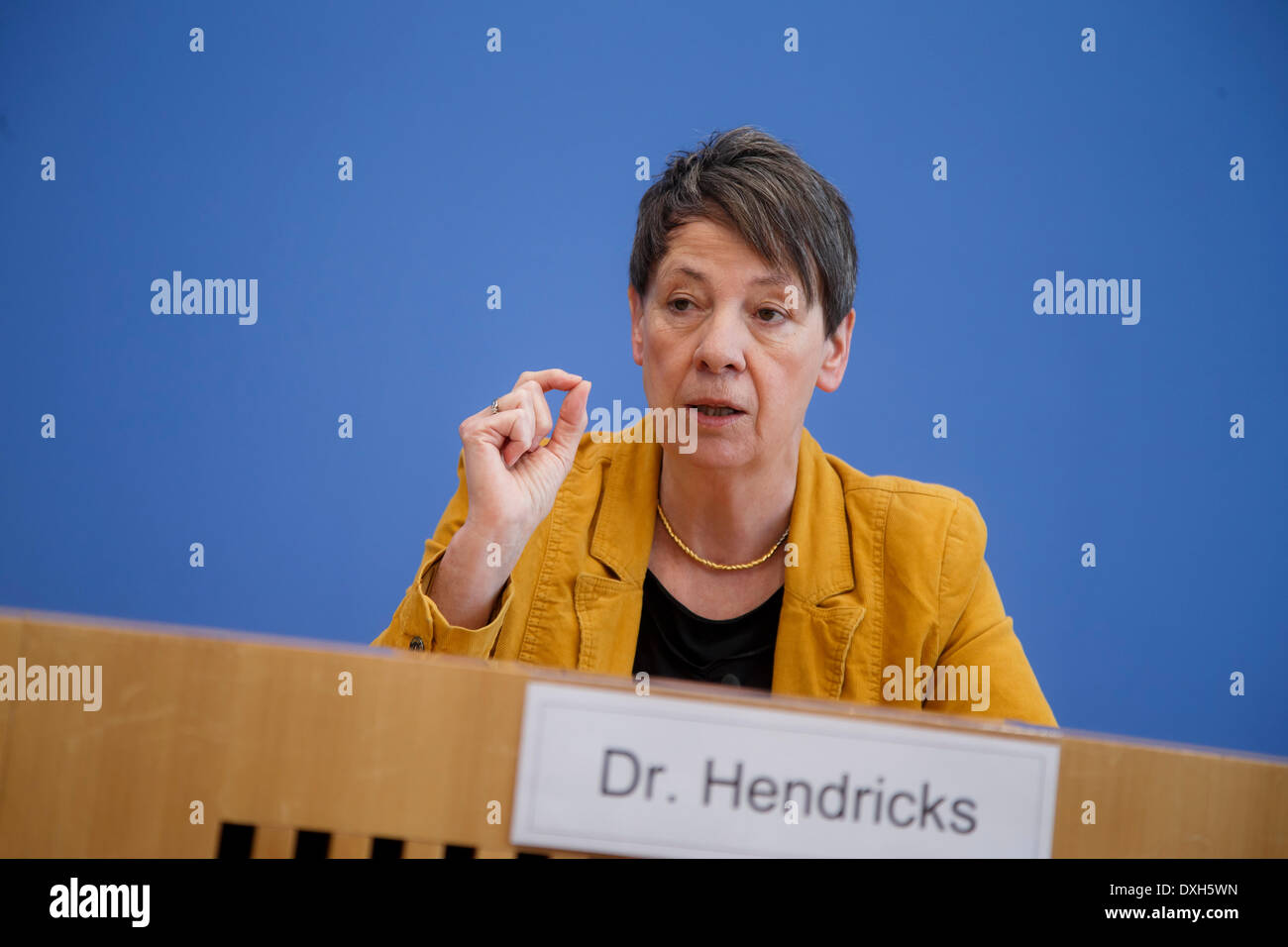 Barbara hendricks hi-res stock photography and images - Alamy