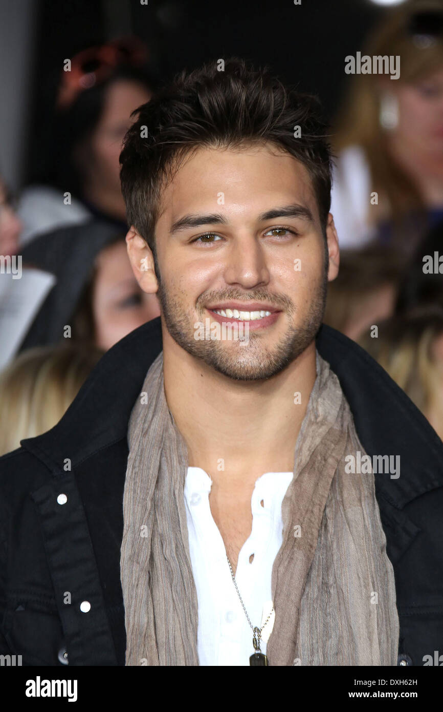 Actor Ryan Guzman The premiere of 'The Twilight Saga: Breaking Dawn ...