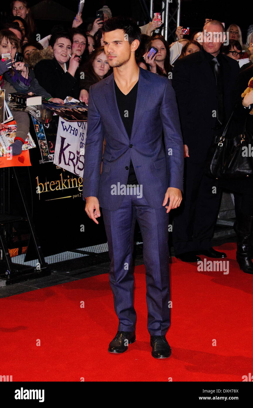 Taylor Lautner The premiere of 'The Twilight Saga: Breaking Dawn - Part ...