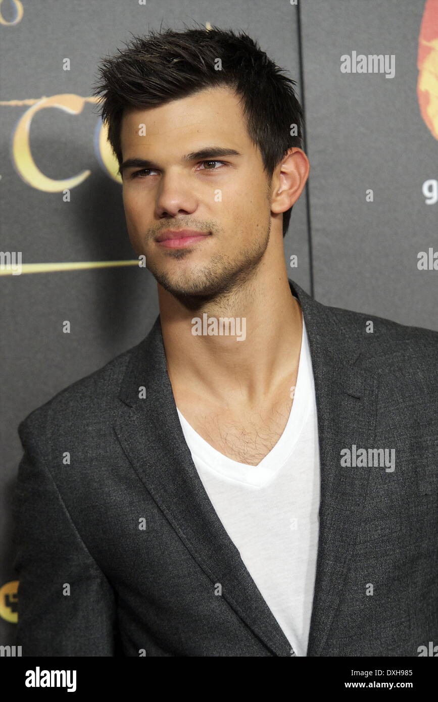 Taylor Lautner 'The Twilight Saga: Breaking Dawn - Part 2' - Madrid ...