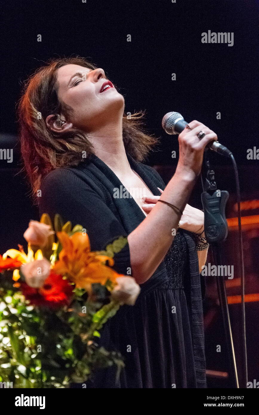 Margo timmins hi-res stock photography and images - Alamy