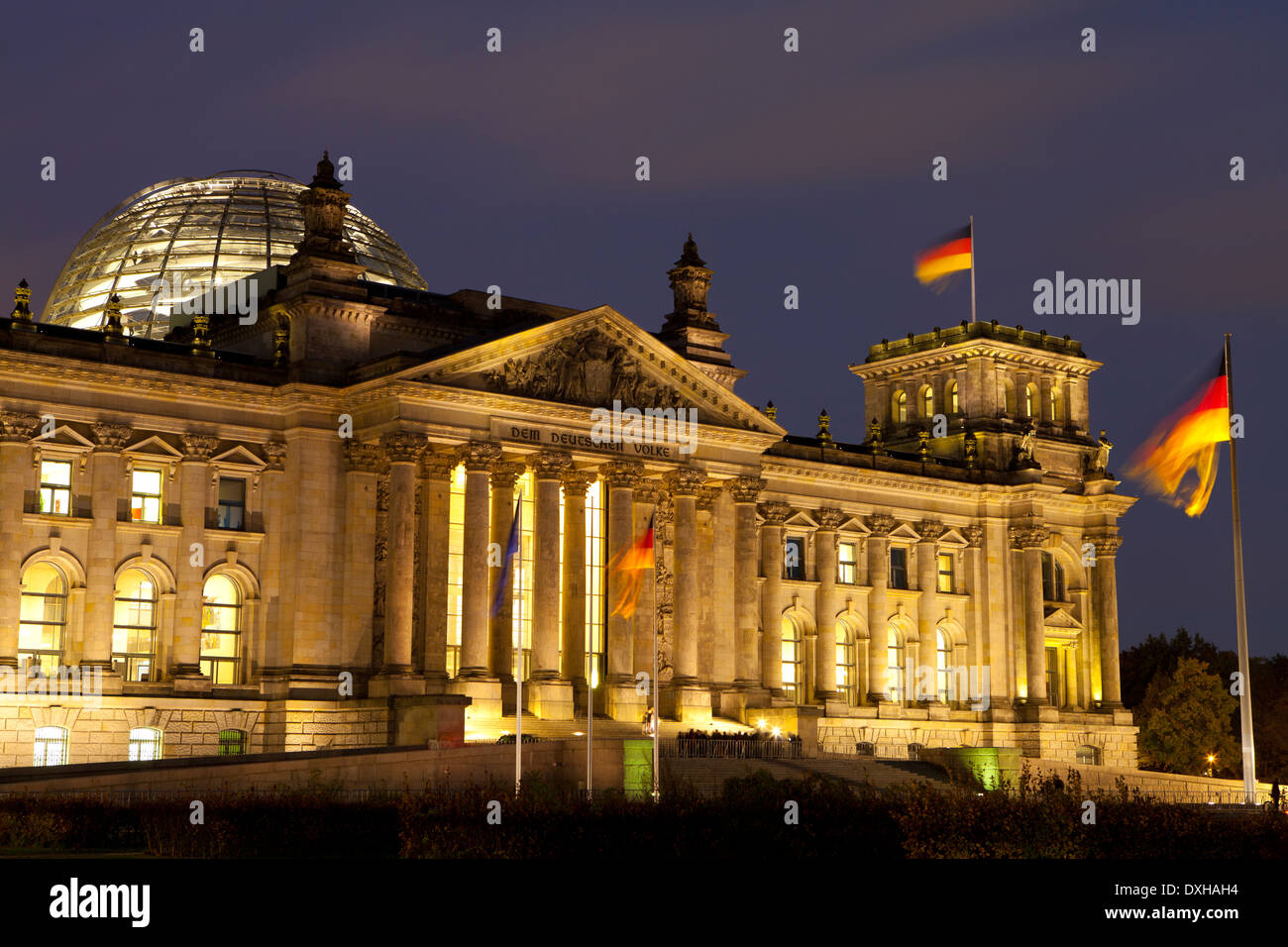 German parliament building hi-res stock photography and images - Alamy